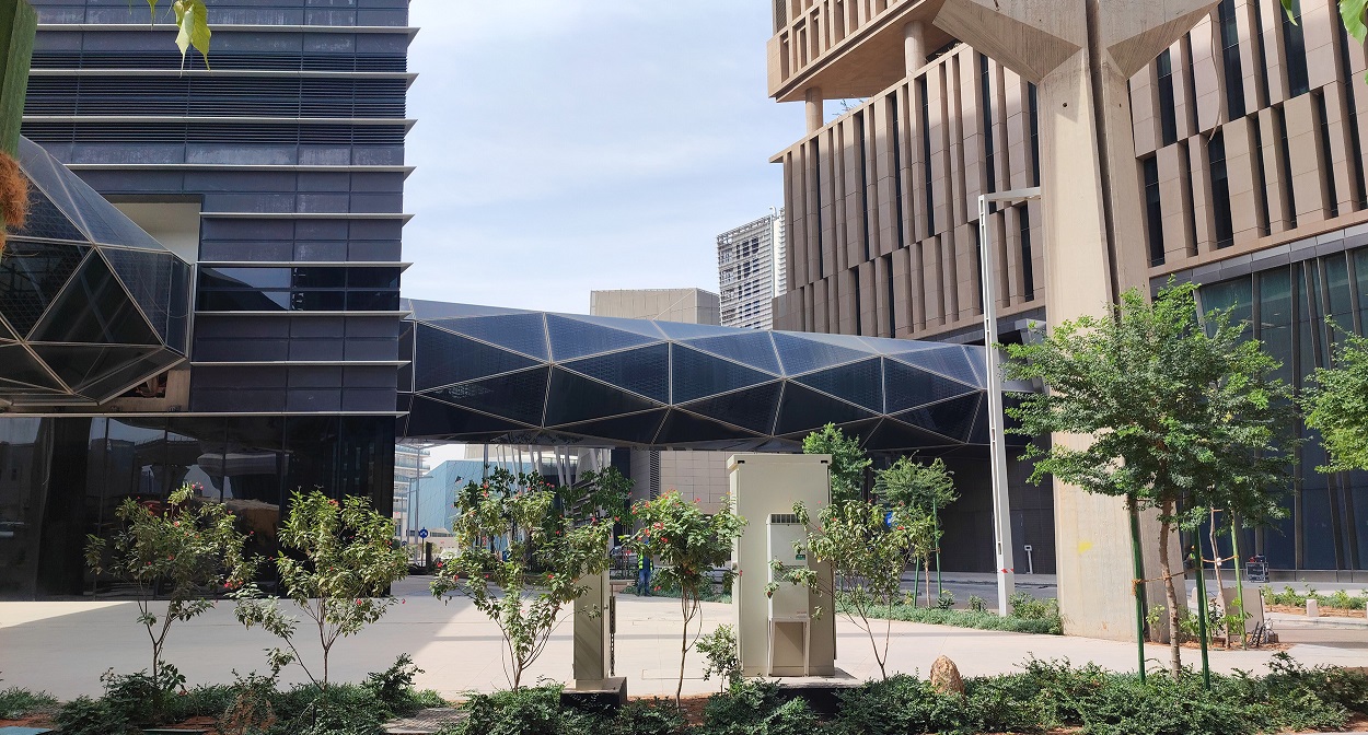 KAFD SKYWALK | Projects | DOME FDH